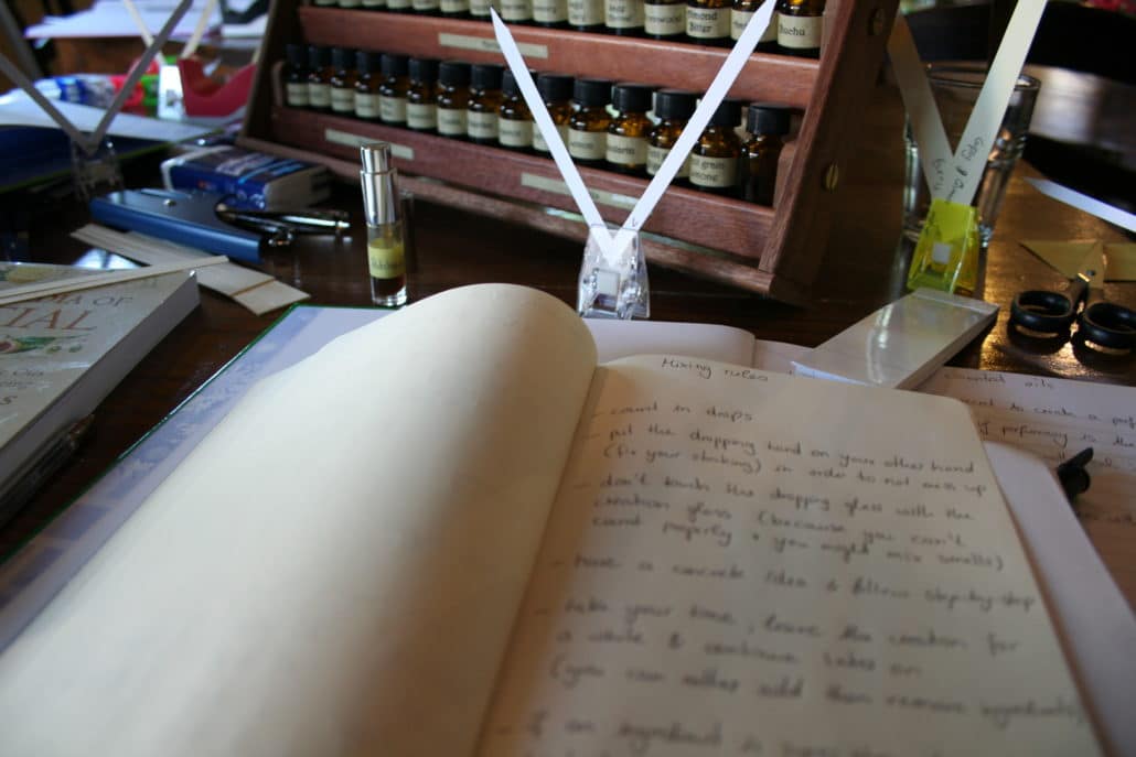 Perfumery courses reviews - Perfume making classes