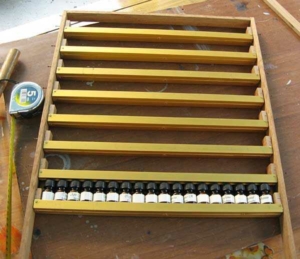How to build a folding perfumer's organ - Perfume making classes